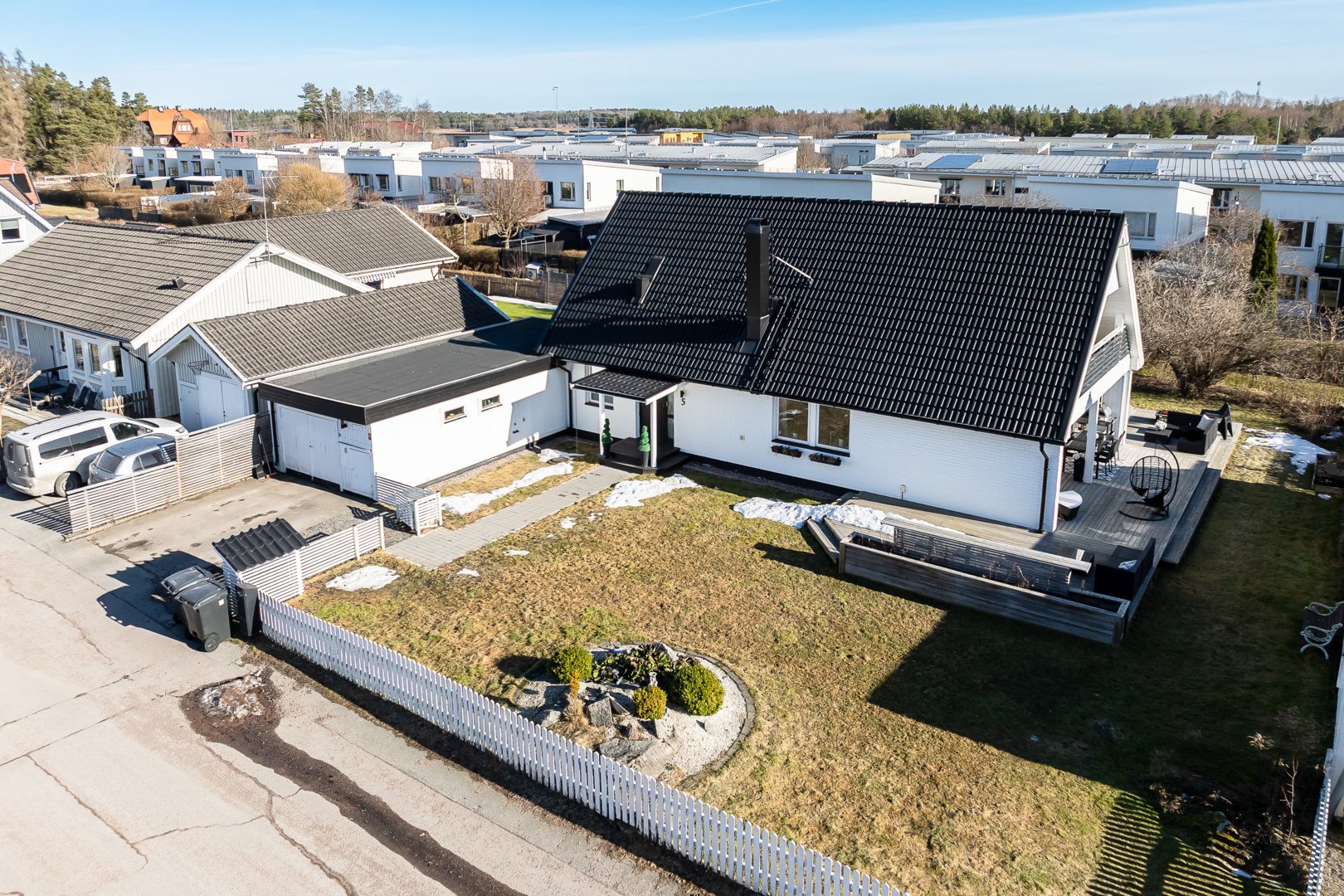 Huges väg 5 - Widerlöv Fastighetsmäklare